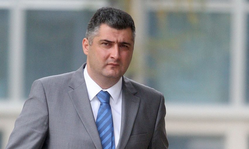 POSLANIKOV TVIT Milovanović (SNSD) traži ostavku vrha MUP-a zbog ...