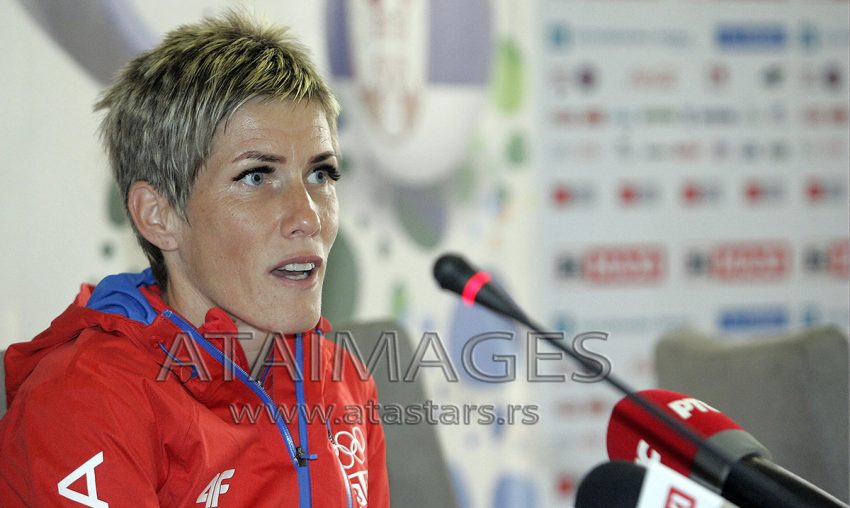 OLIVERA JEVTIĆ: Na Zlatiboru savladam 3.000 stepenika dnevno, cilj ...